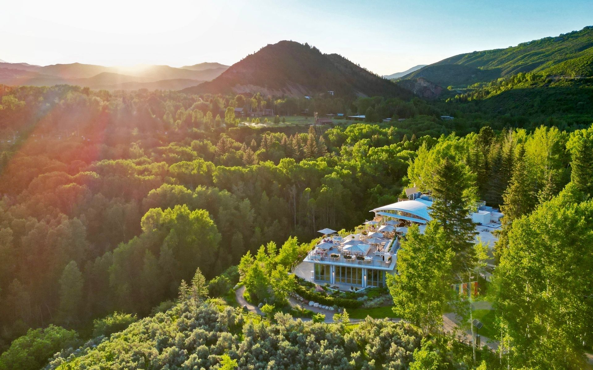 Luxury Hotel Management Company | Salamander Collection